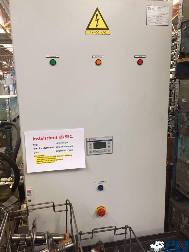 Spline Rolling Machine - ROTO FLO - 1551 - PLI International