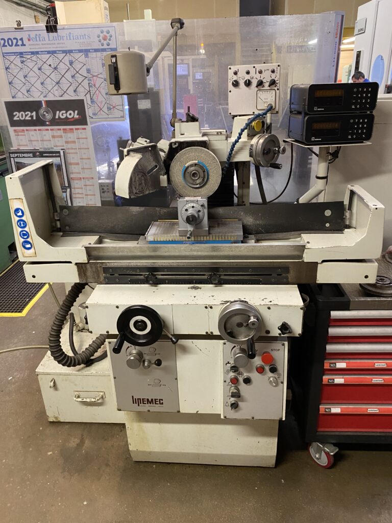 Surface Grinding Machine - Lipemec P400 - PLI International