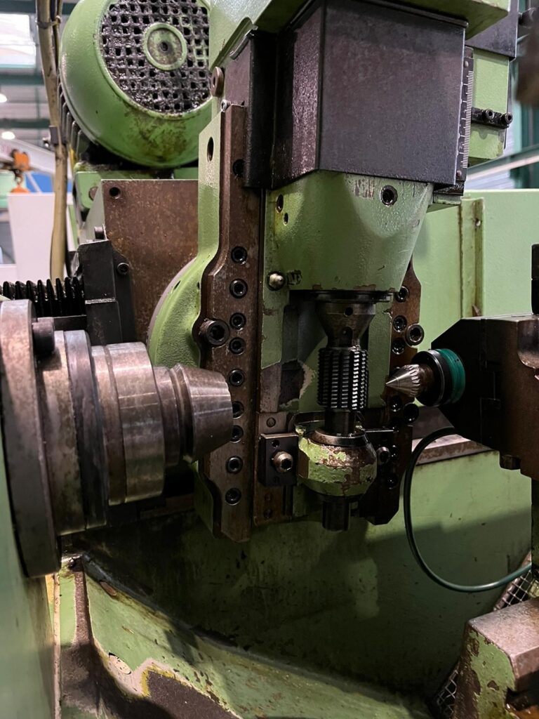 Gear Hobbing Machine - MIKRON A33 - PLI International