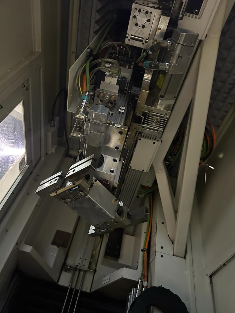 CNC Gear Hobbing Machine - GLEASON GENESIS 210 HiC - PLI International