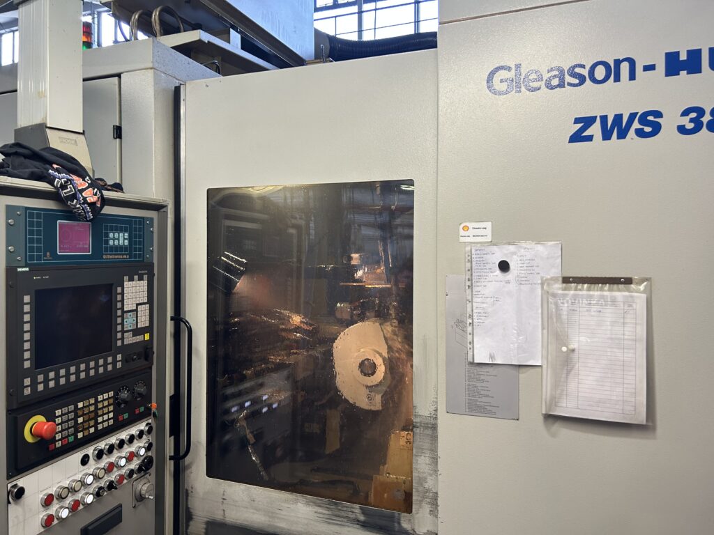 CNC Gear Grinding Machine – GLEASON HURTH ZWS 380 - PLI International