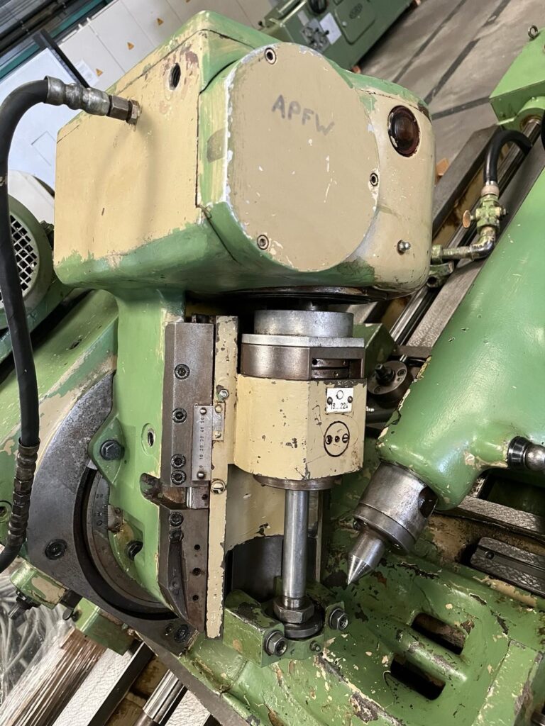 Horizontal Hobbing Machine : HECKERT GFLV 250 x 1250 - PLI International