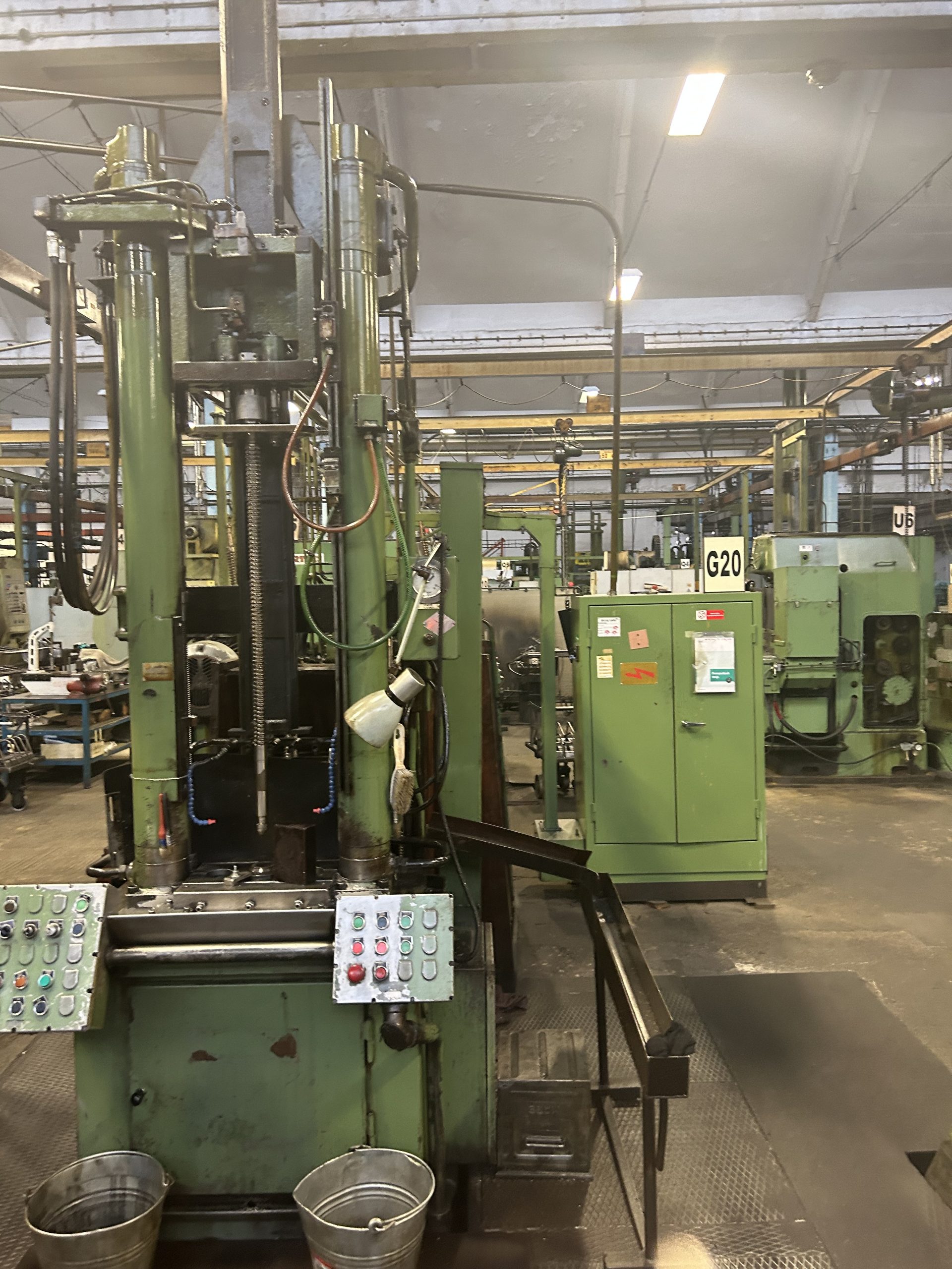 Vertical Broaching Machine – VARINELLI BV 16/1600 - PLI International