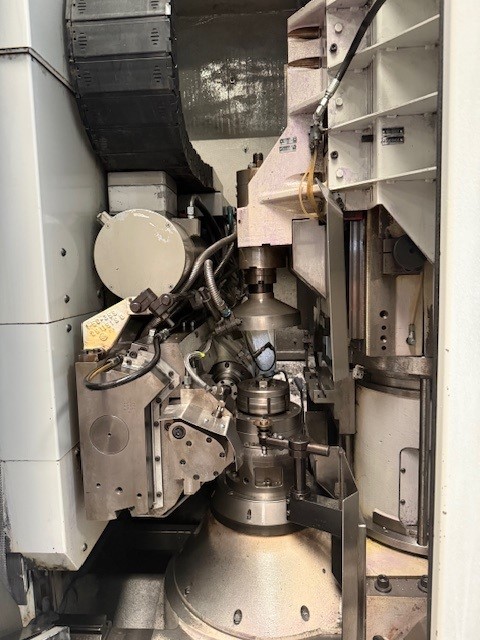 CNC Gear Hobbing Machine - GLEASON GP300 - PLI International